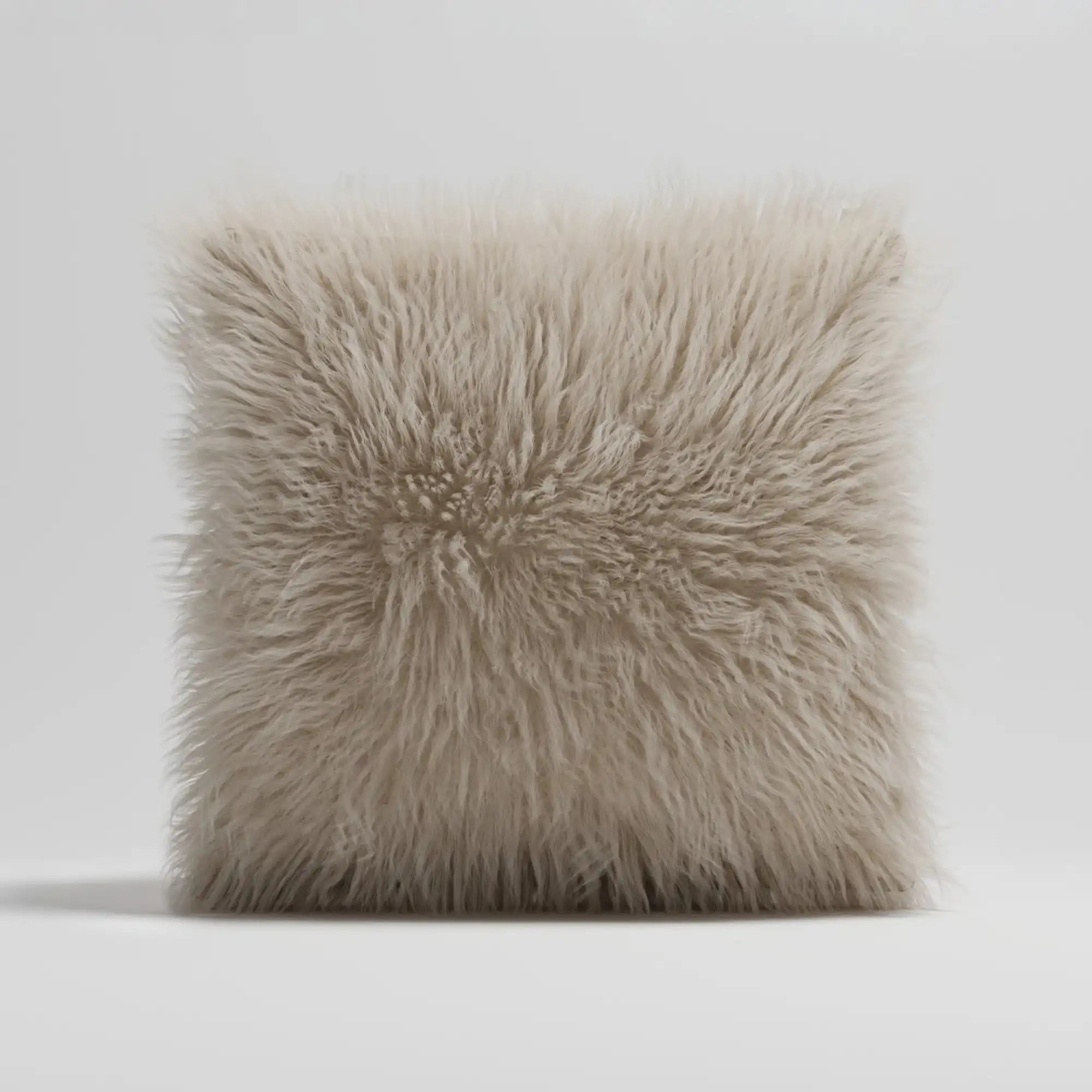 MOMO PILLOW - FAUX FUR CAFE CREME MEDIUM – KKUSO